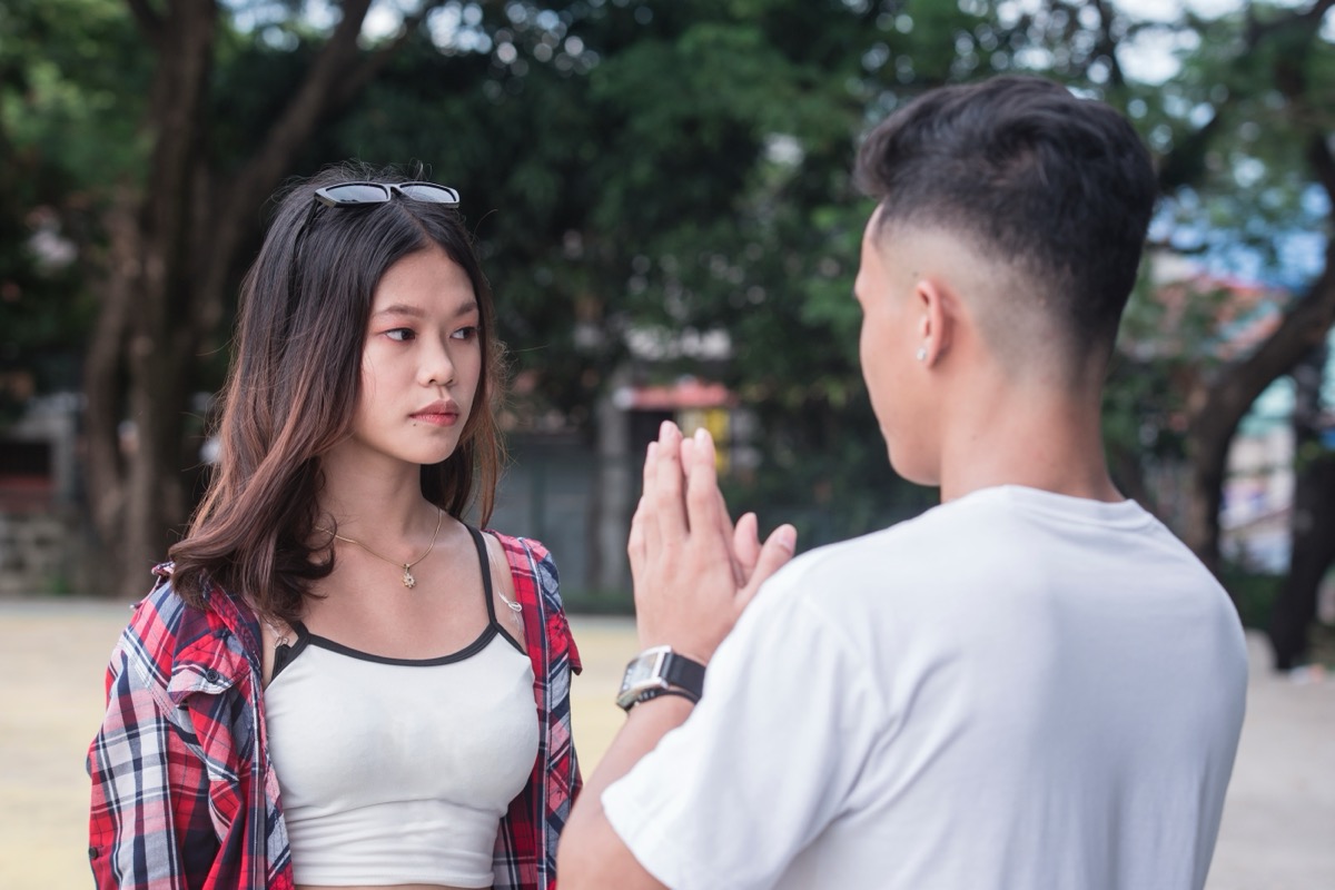 How to Start a Conversation and Keep It Flowing — Best Life