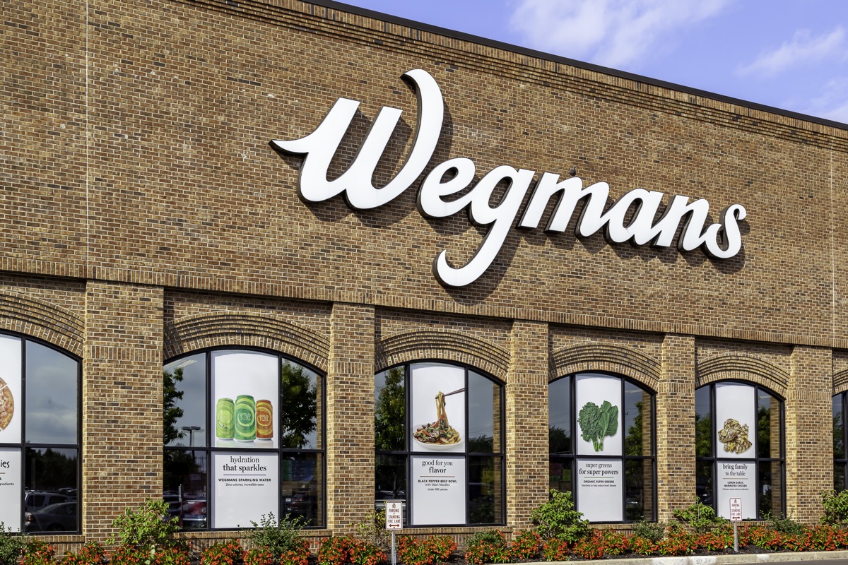5 Warnings to Shoppers From Ex-Wegmans Employees