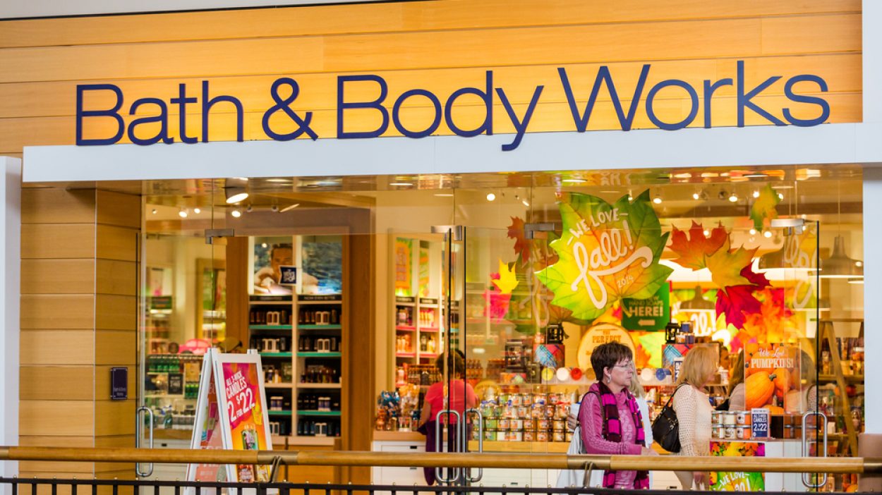The 5 Best Times to Shop at Bath & Body Works — Best Life