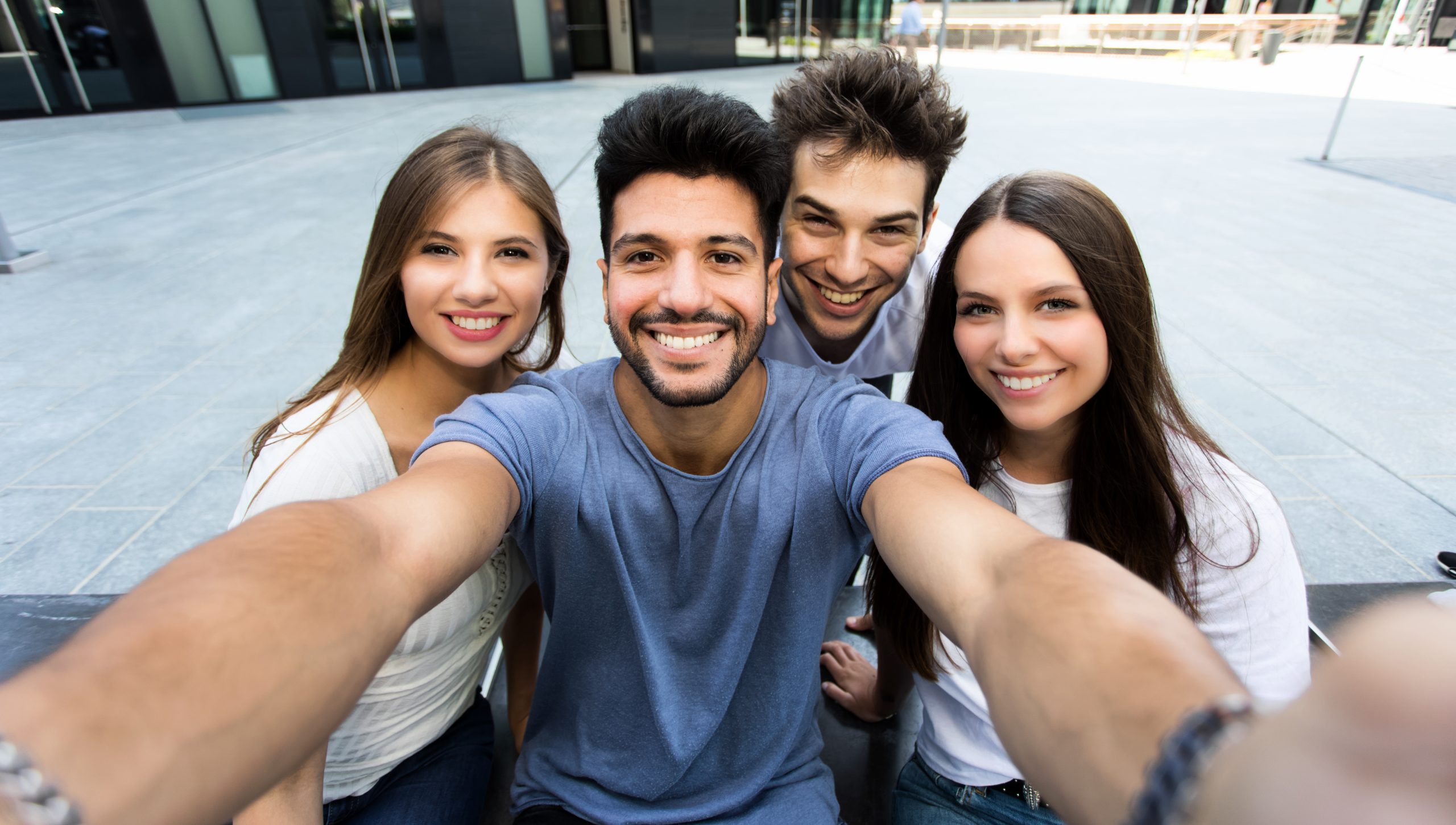 Group Chat Names: 200+ Ways To Spice Up The Text Thread