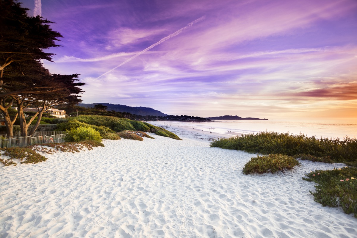 7 Small Towns Where You Can Live in an Affordable Mansion