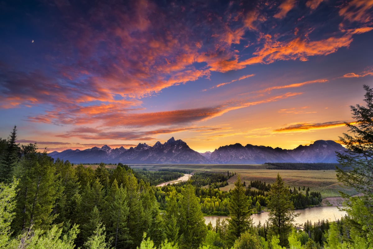 The 10 Best States for a Summer Vacation, New Study Says