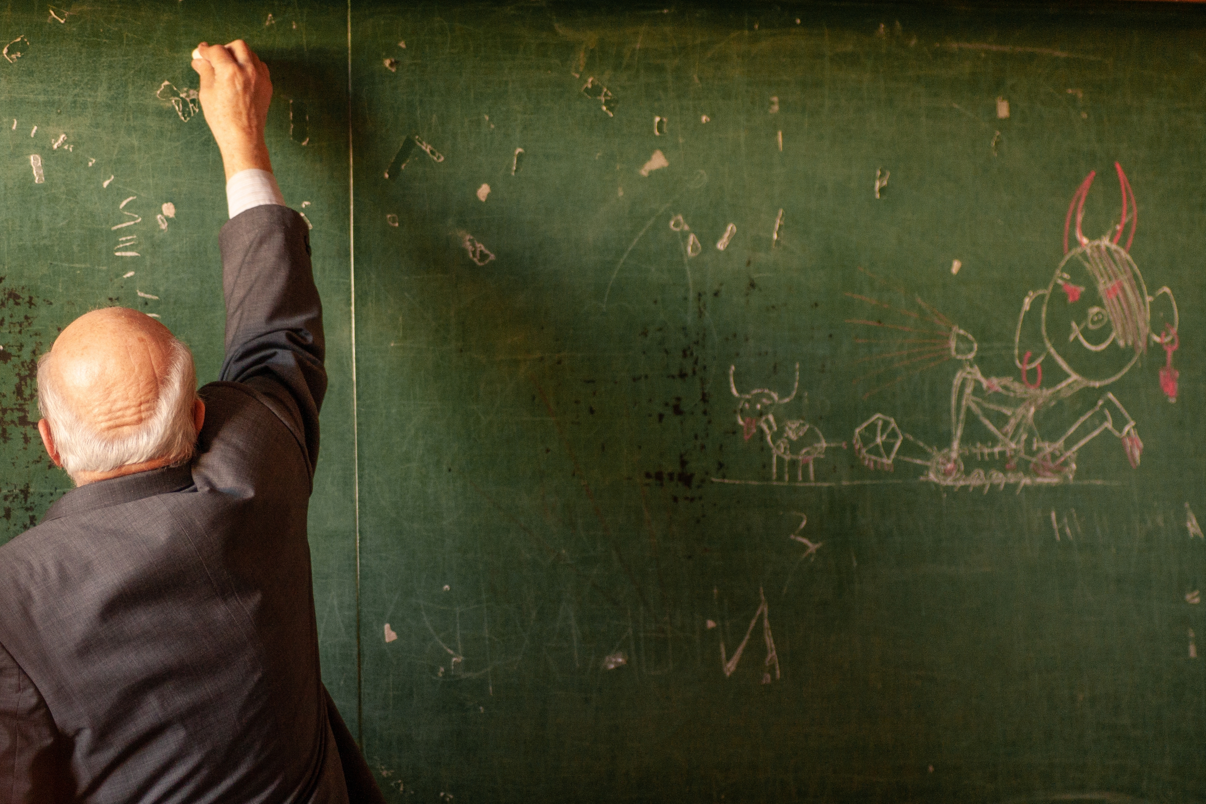 83 Math Jokes and Puns That Will Make Everyone Laugh