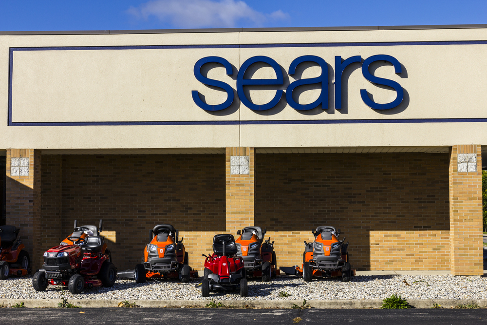 Sears Is Liquidating and Closing All Remaining Hometown Stores