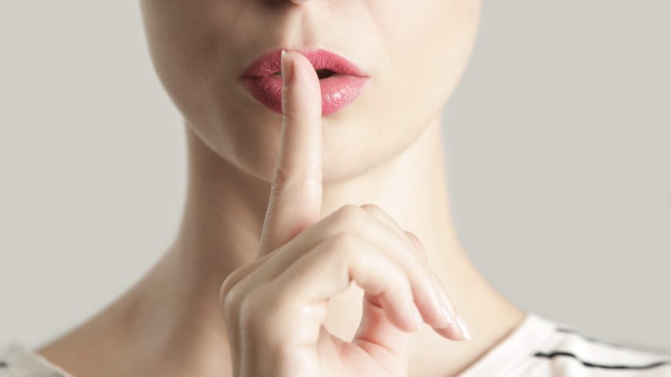 5 Signs Your Partner Is Living a Secret Life, Therapists Say