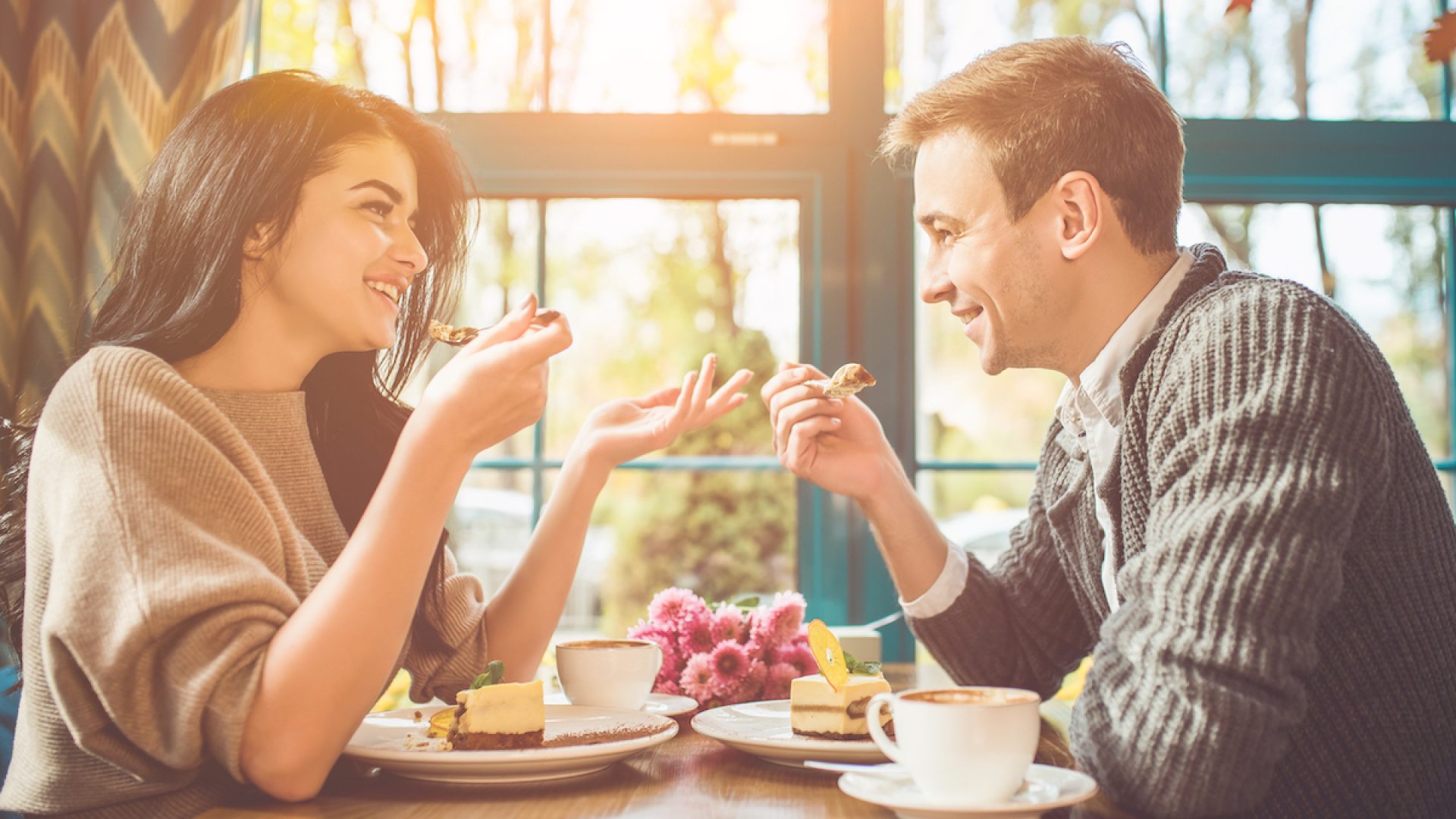 The Best Colors to Wear on a First Date — Best Life