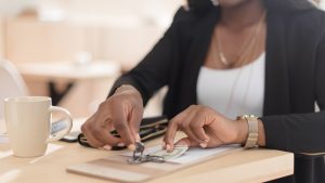 6 Surprising New Rules for Tipping — Best Life