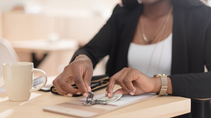 6 Surprising New Rules for Tipping — Best Life