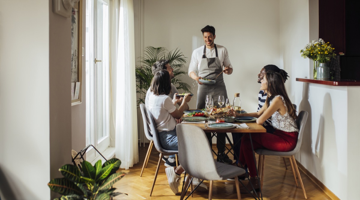 8 Best Things to Serve at a Dinner Party, Etiquette Experts Say — Best Life