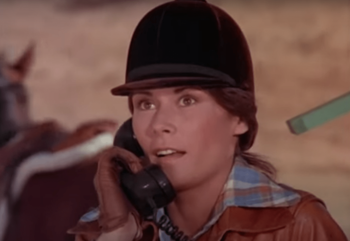 "Charlie's Angels" Star Kate Jackson Makes Rare Appearance