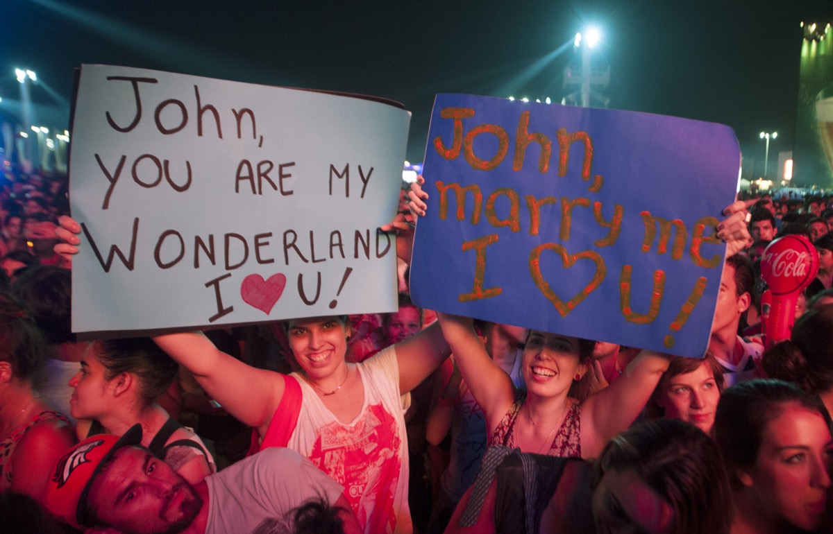 Bad Concert Etiquette: 10 Things to Avoid — Best Life