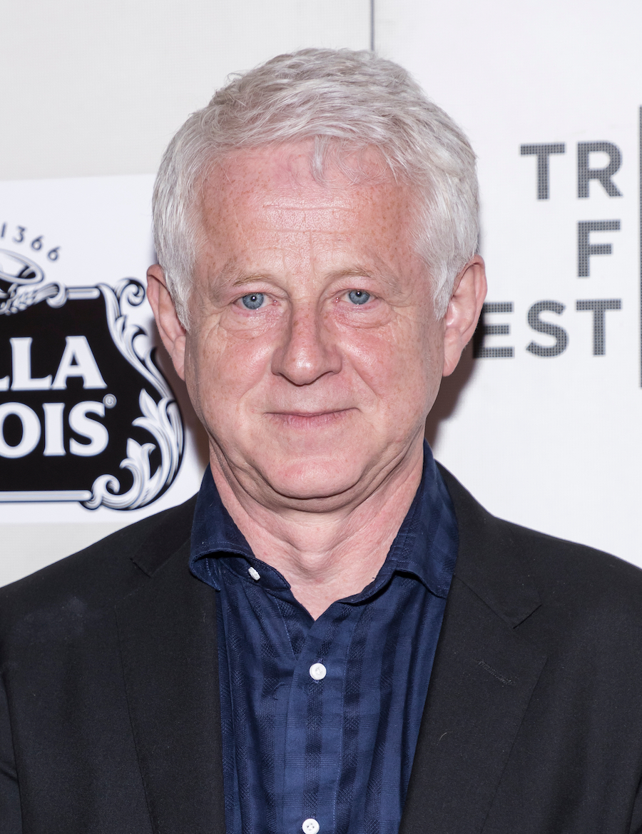 Director Richard Curtis Regrets Offensive "Love Actually" Jokes