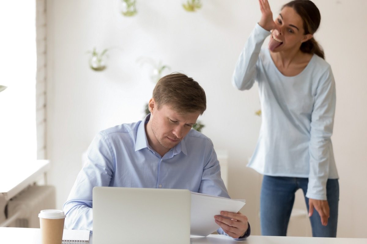 3 Toxic Dating Warning Signs That Most Men Miss — Best Life