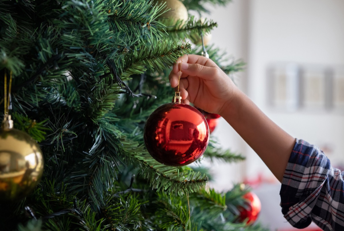 Why Do We Hang Wreaths at Christmas? The History of the Tradition