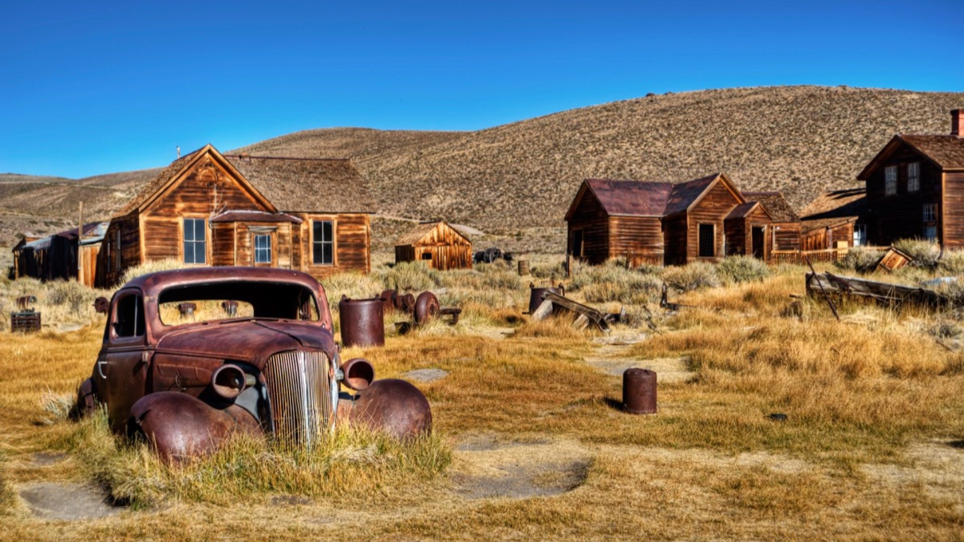 10 Places in the U.S. Fast Becoming Ghost Towns — Best Life