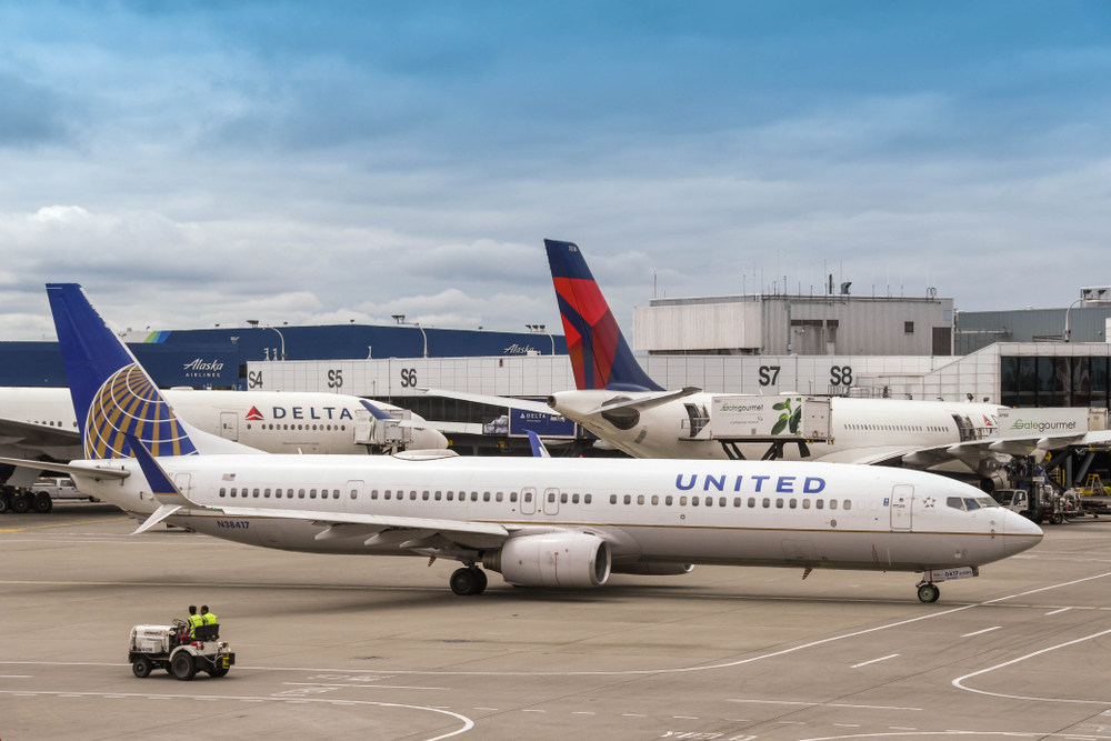 Delta and United Cutting Flights to 10 Cities, Including Detroit — Best ...