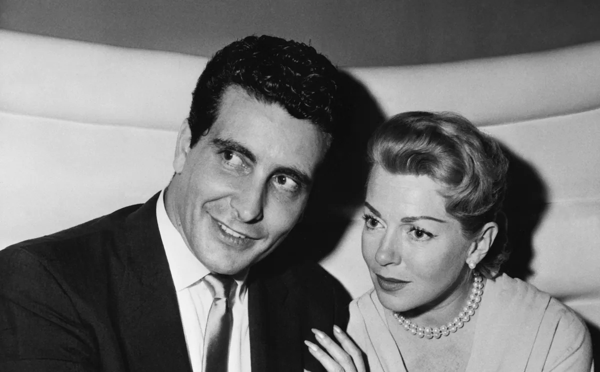 Mobster Boyfriend Extorted Lana Turner Before Daughter Killed Him, Book ...