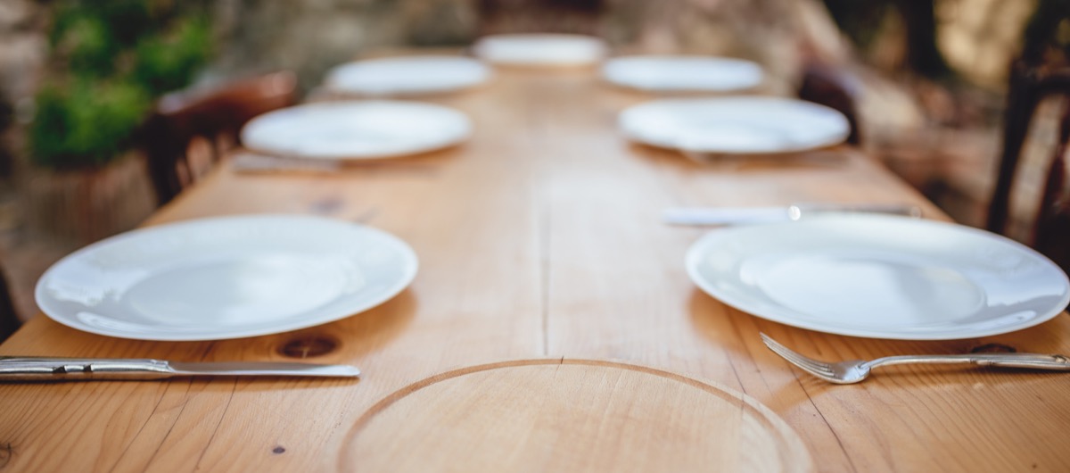 8 Dinner Table Habits Making Your Guests Uncomfortable — Best Life