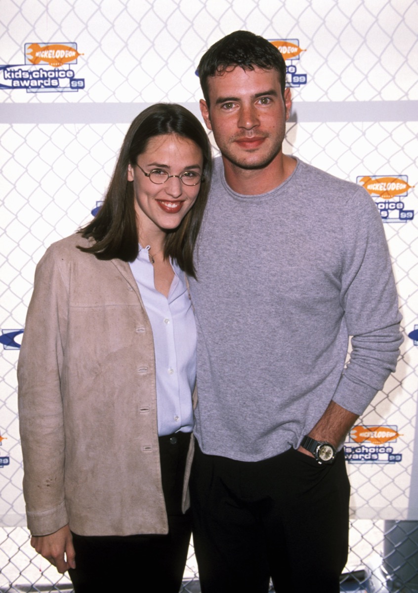 Why Jennifer Garner Says Her Marriage to "Felicity" Co-Star Scott Foley ...