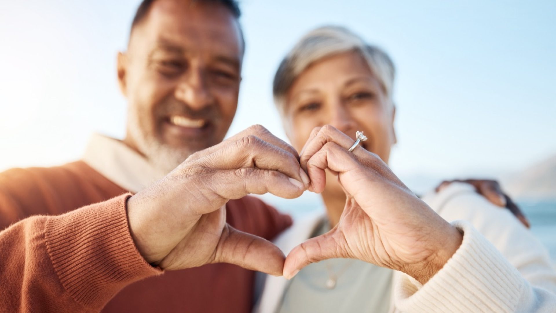 20 Romantic Phrases to Whisper for Instant Intimacy