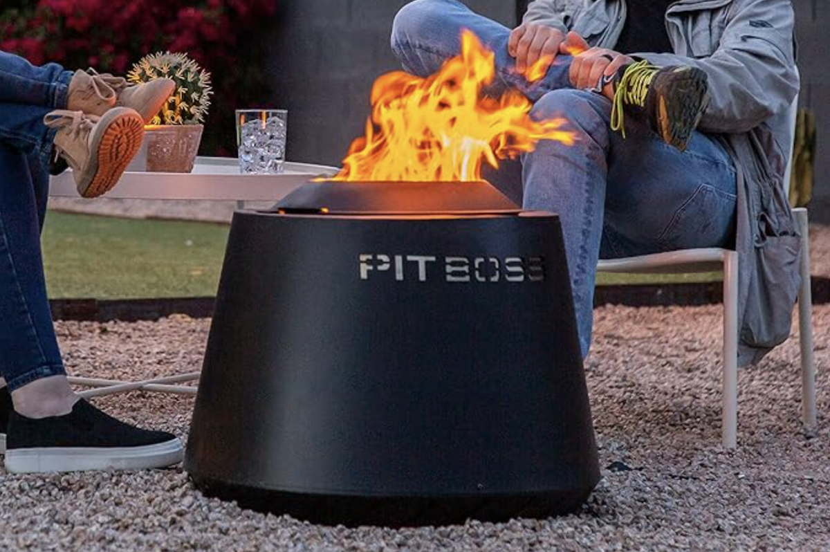 8 Best Fire Pit Ideas to Turn Your Backyard Into a Cozy Hideaway — Best ...