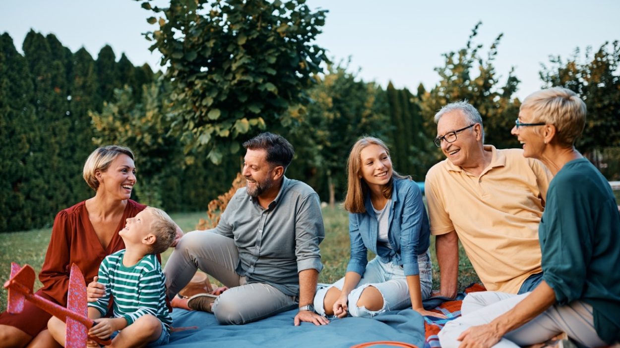 Setting Boundaries With Family: How to Do It Right — Best Life