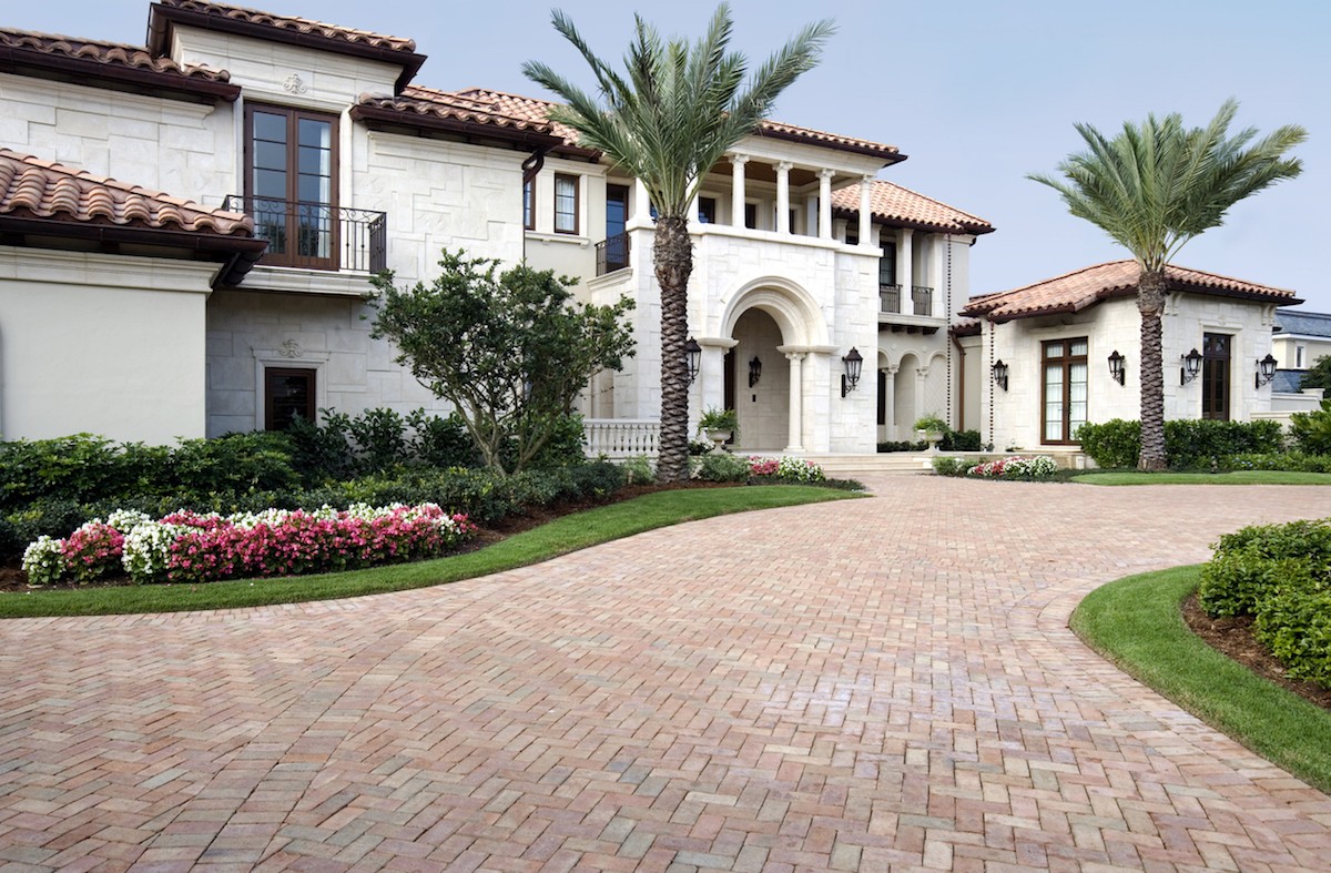 10 Driveway Ideas to Boost Your Home's Curb Appeal
