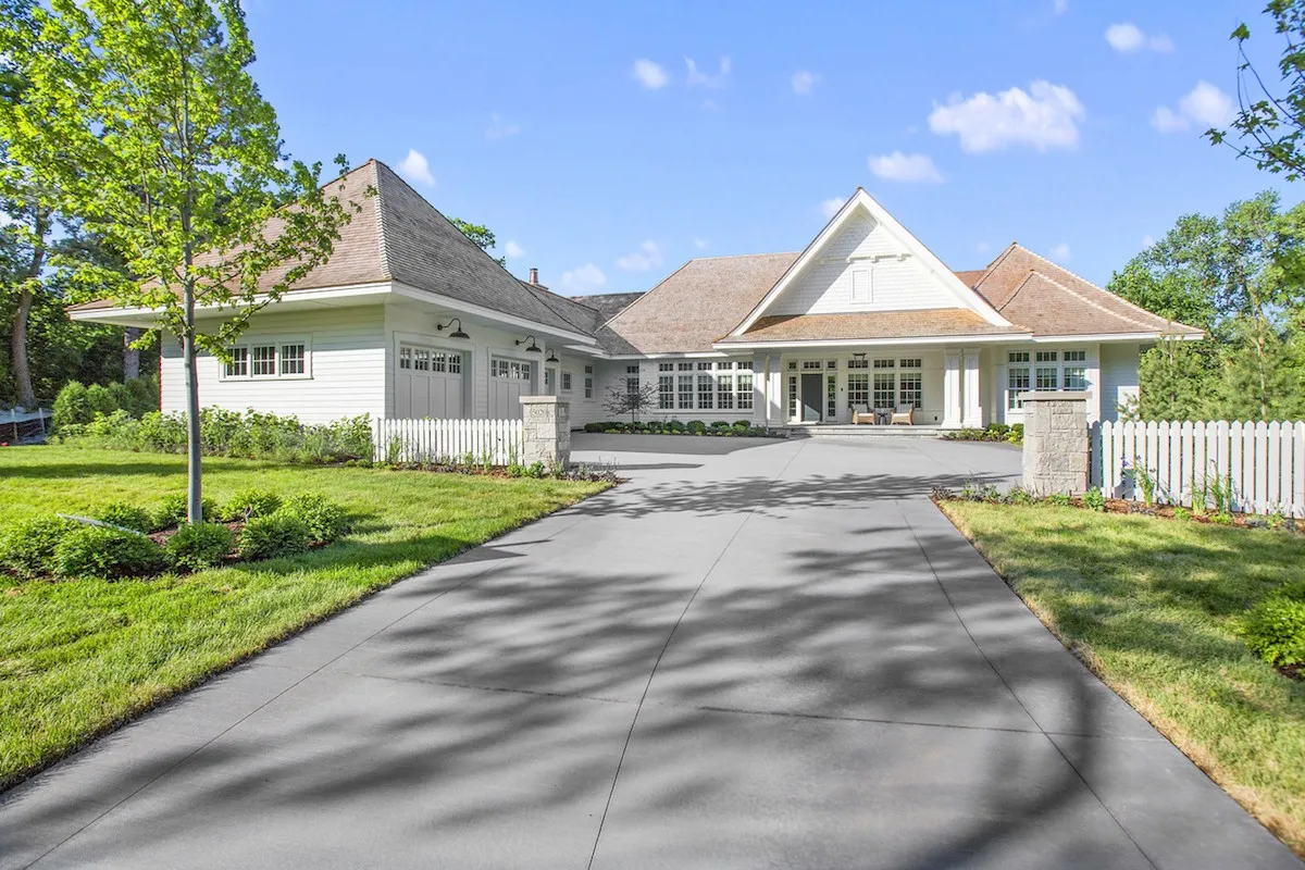 10 Driveway Ideas to Boost Your Home's Curb Appeal