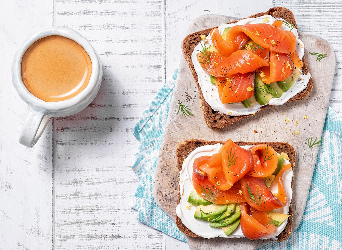11 High-Protein Breakfasts to Burn Fat and Kickstart Your Day