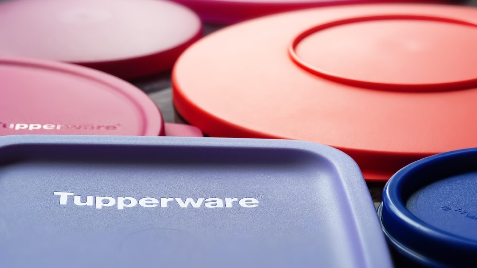 Tupperware Announces Bankruptcy After 78 Years