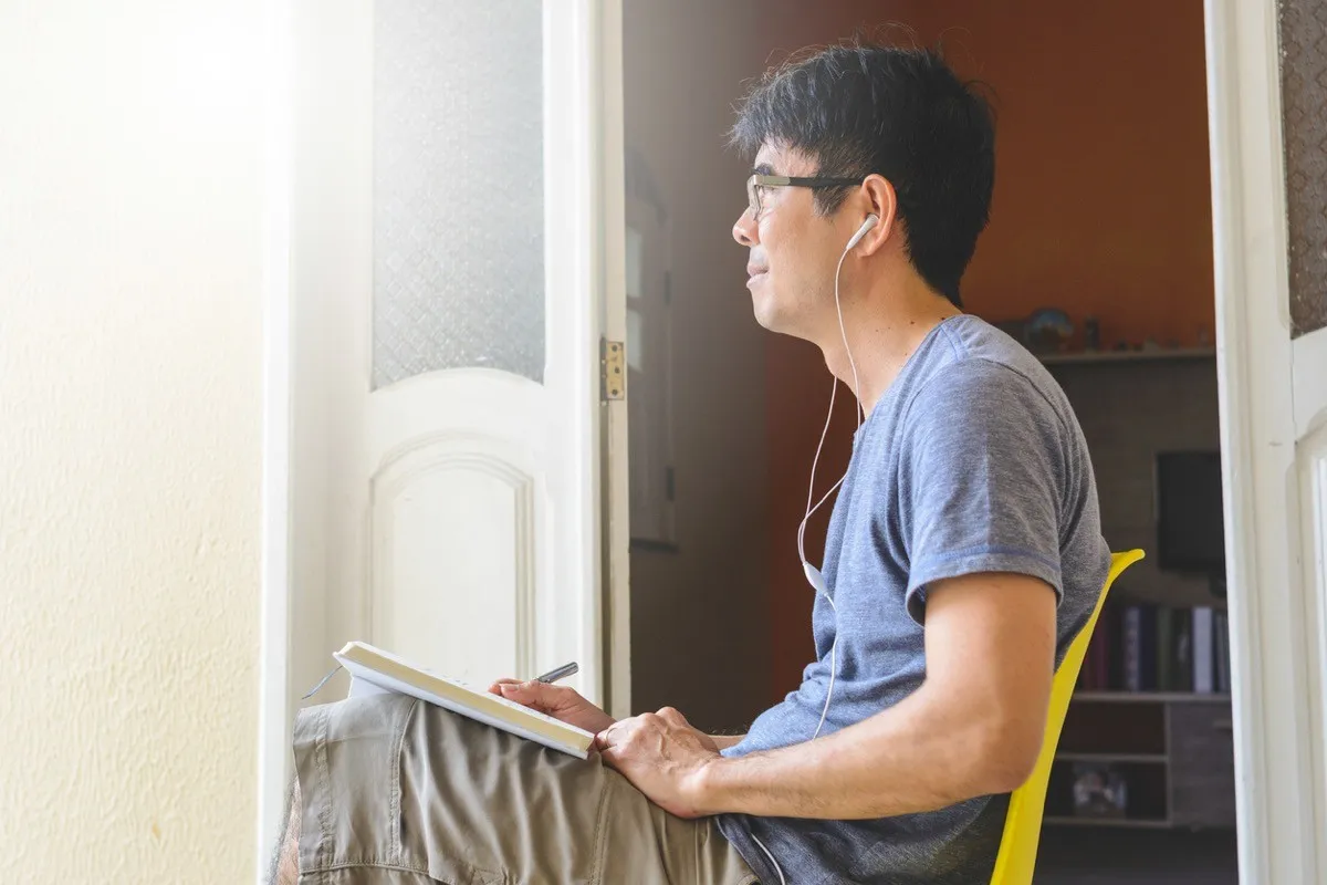 15 Simple Changes That Will Instantly Improve Your Mood