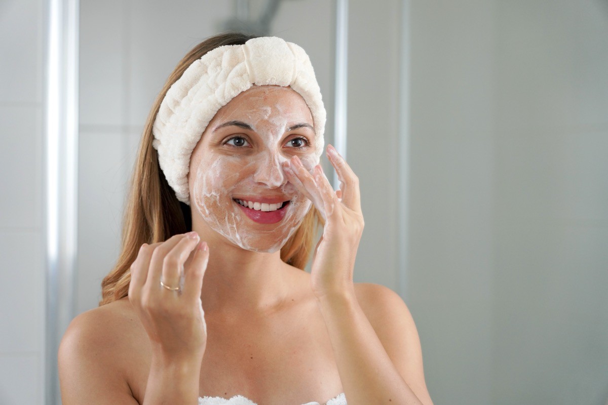 Doctor Reveals 5 Body Parts You’re Not Washing Enough