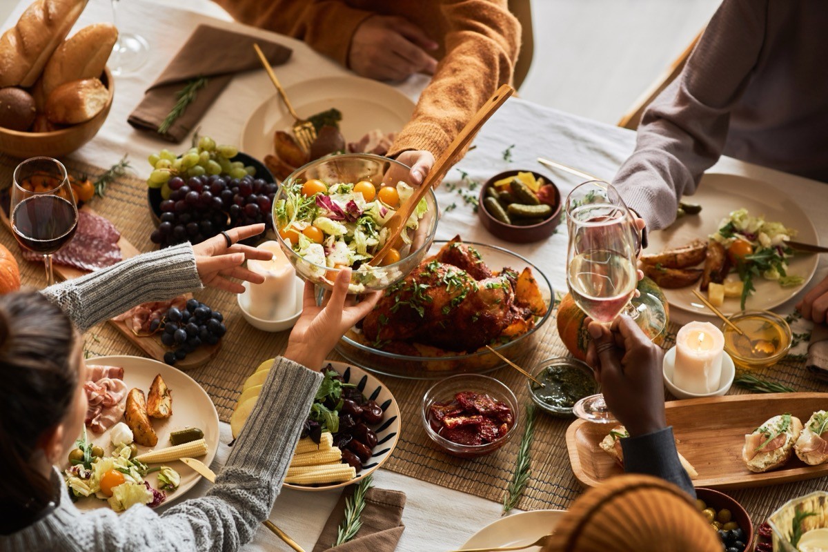 4 Simple Tips to Avoid Thanksgiving Weight Gain
