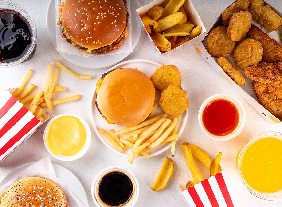 10 Simple Ways to Quiet "Food Noise" Without Taking Ozempic