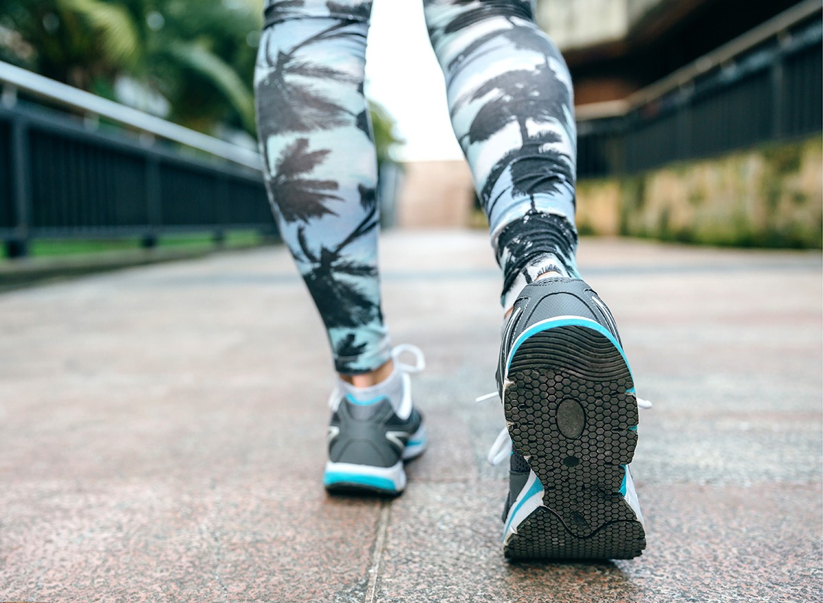 5 Fiber Deficiency Symptoms, Doctors Say — Best Life