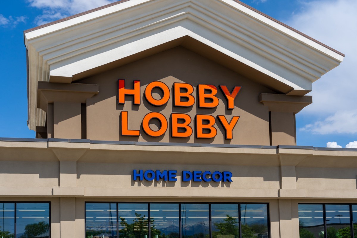 7 Best Hobby Lobby Items I Found in Store This Week