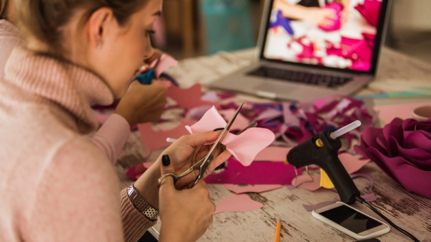 Top 10 Crafts Even If You're Not Artistic