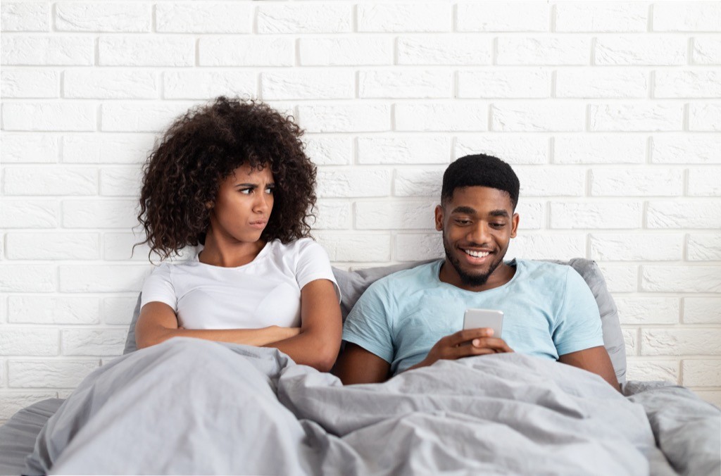 20 Signs Your Partner Is About to Break Up With You
