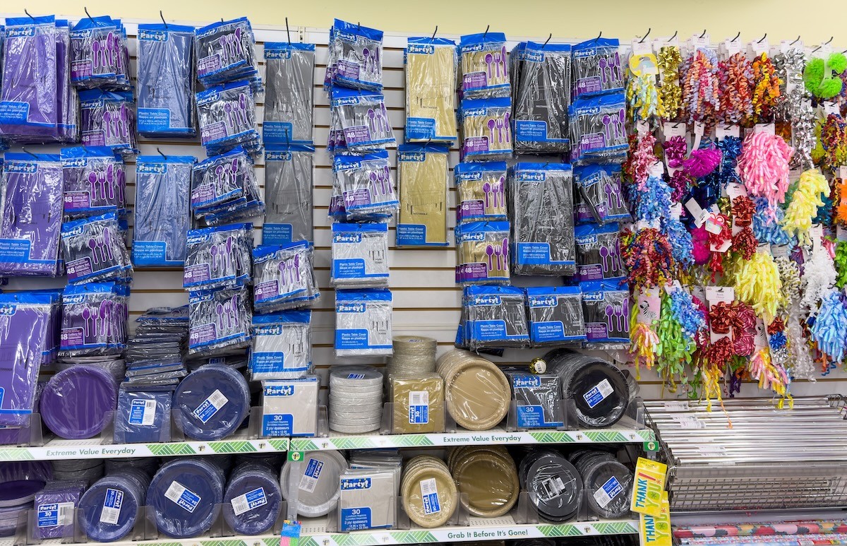 The 8 Best Things to Buy at Dollar Tree