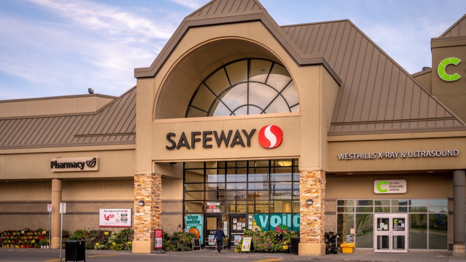 The 10 Worst Grocery Stores in the U.S., According to Shoppers