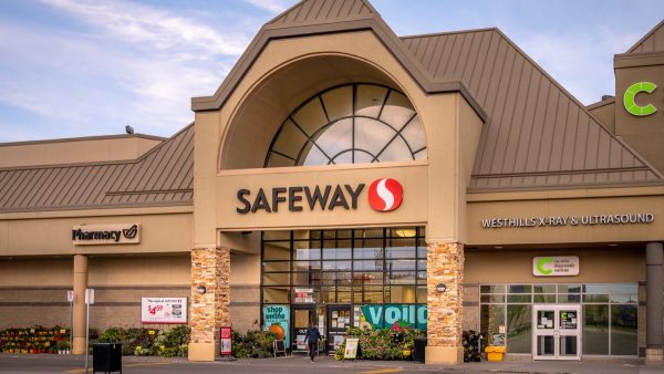 The 10 Worst Grocery Stores in the U.S., According to Shoppers