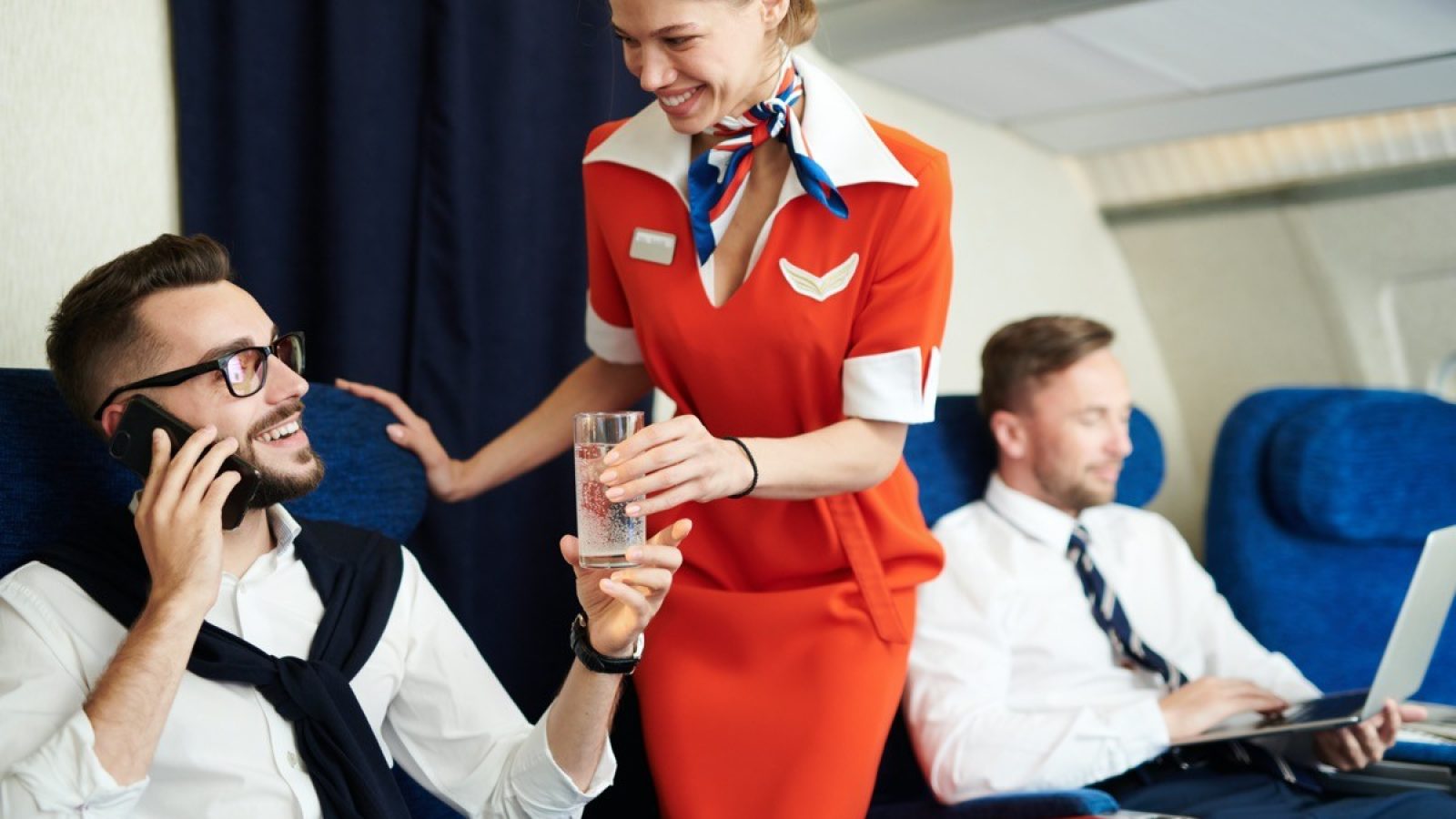 8 Secret Hacks to Get an Instant Flight Upgrade