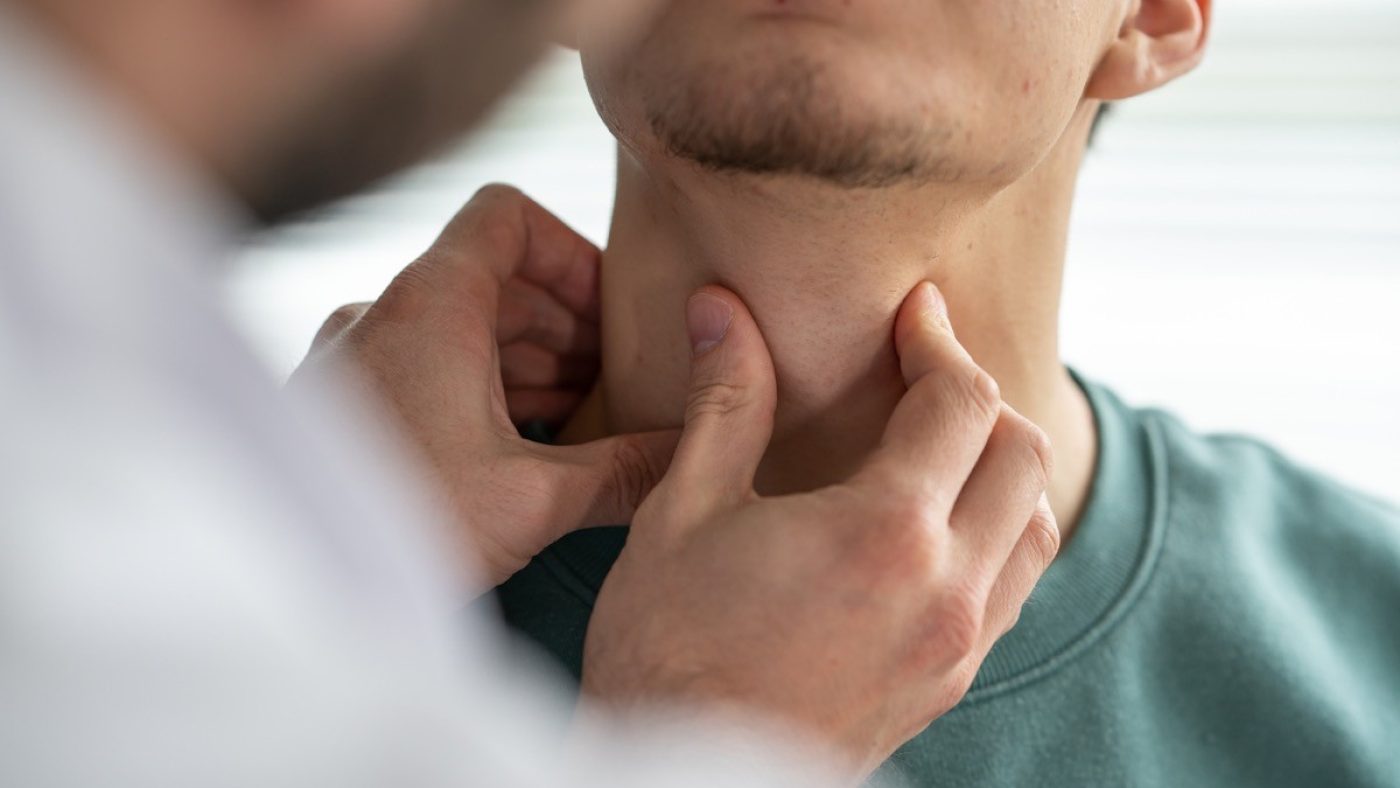 'Razor Blade Throat' COVID Variant Spreads to 14 States—What You Need ...