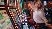 9 Insider Tips for Playing Slot Machines Without Losing
