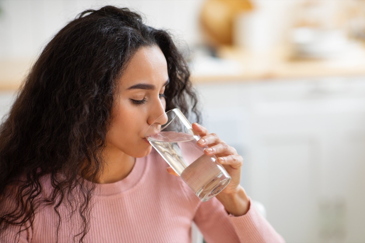 10 Simple Tricks to Stay Hydrated Throughout the Day