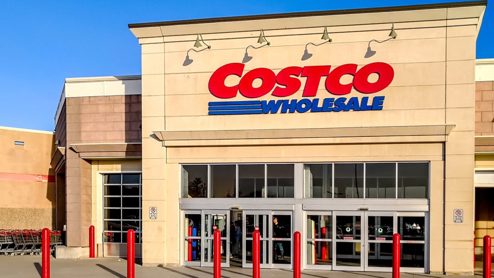 4 Health Items Not to Buy at Costco, Pharmacist Says