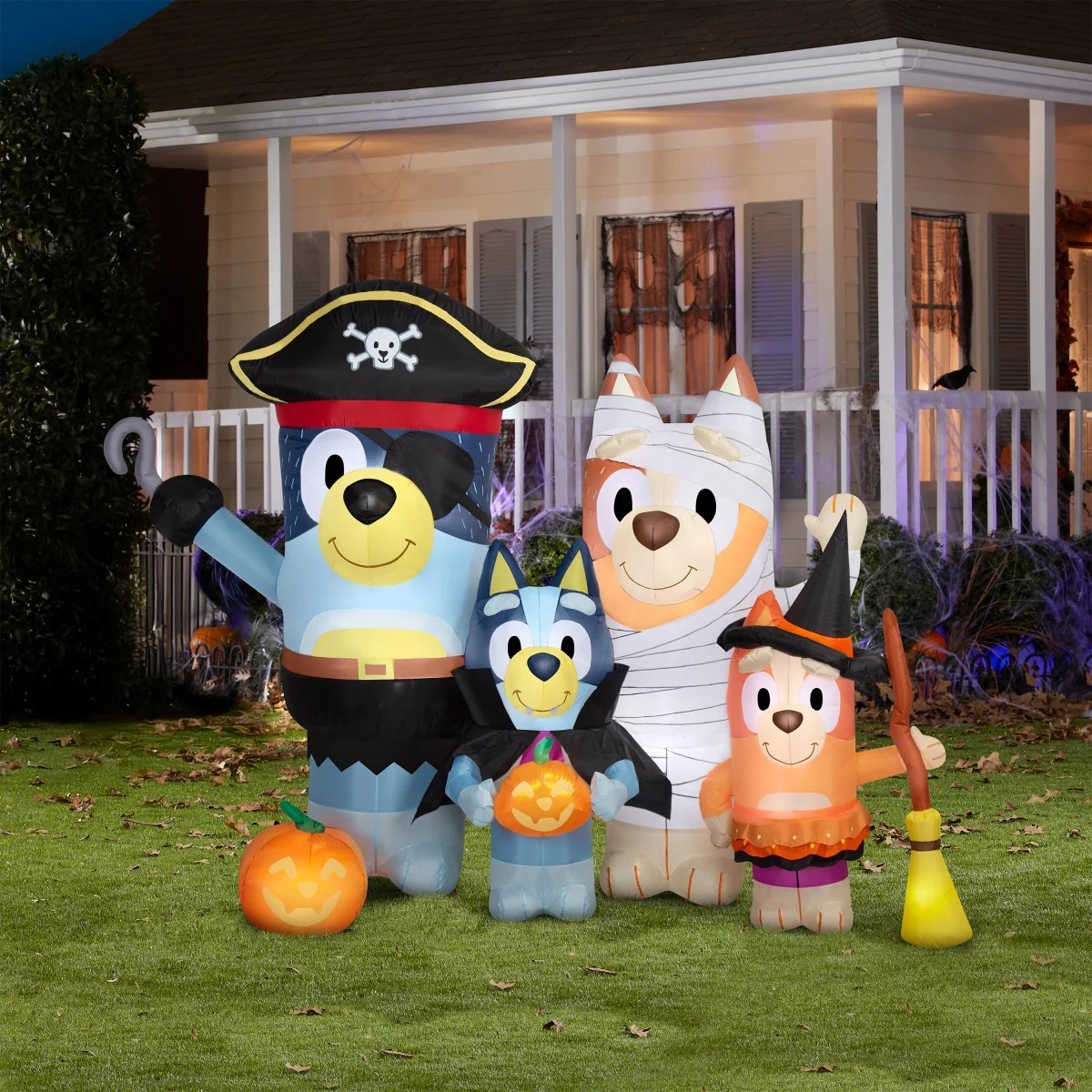 7 Best New Halloween Inflatables From Costco, Home Depot, and More This ...