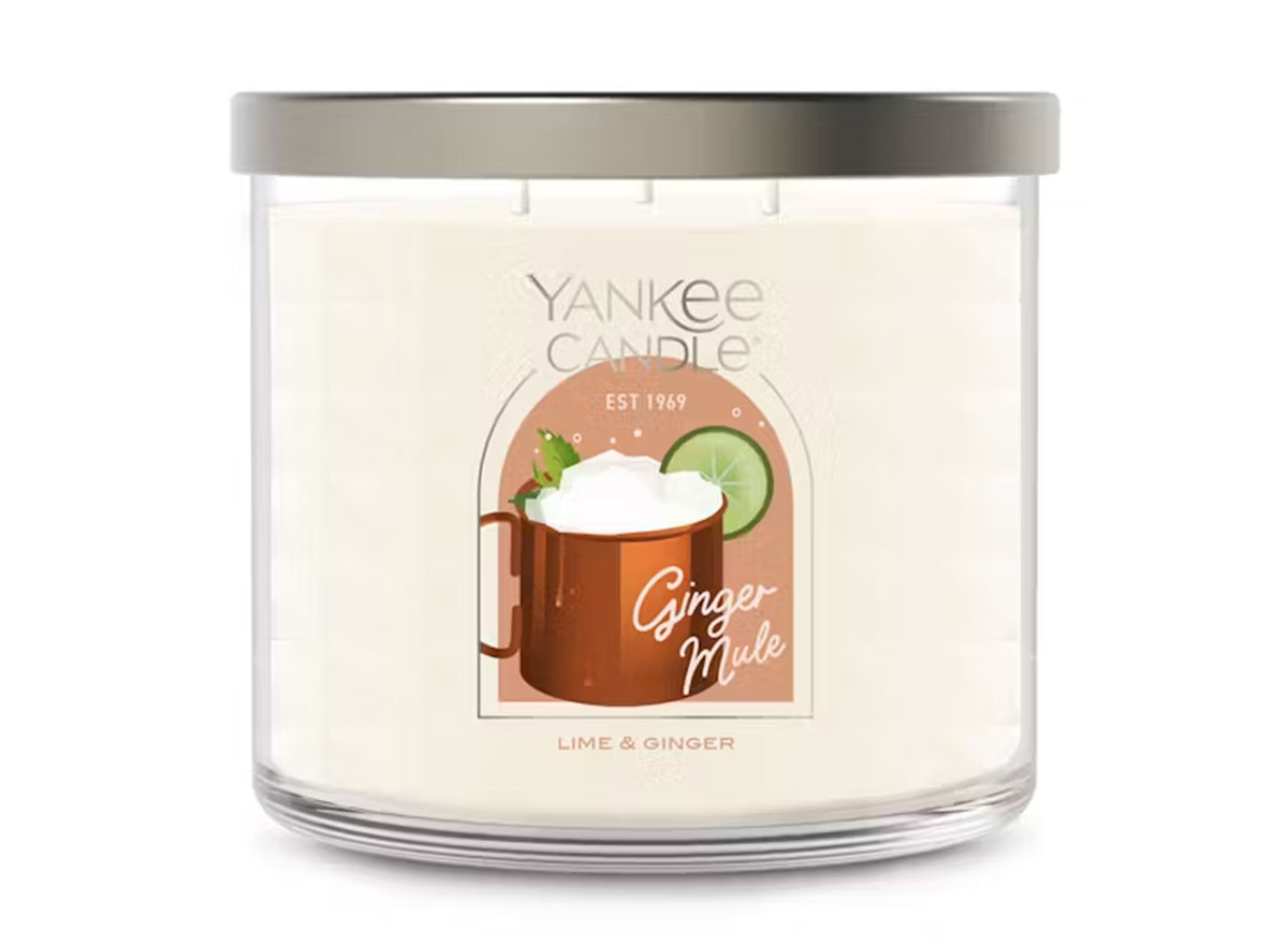 7 Best New Yankee Candle Christmas Finds Hitting Shelves This Week