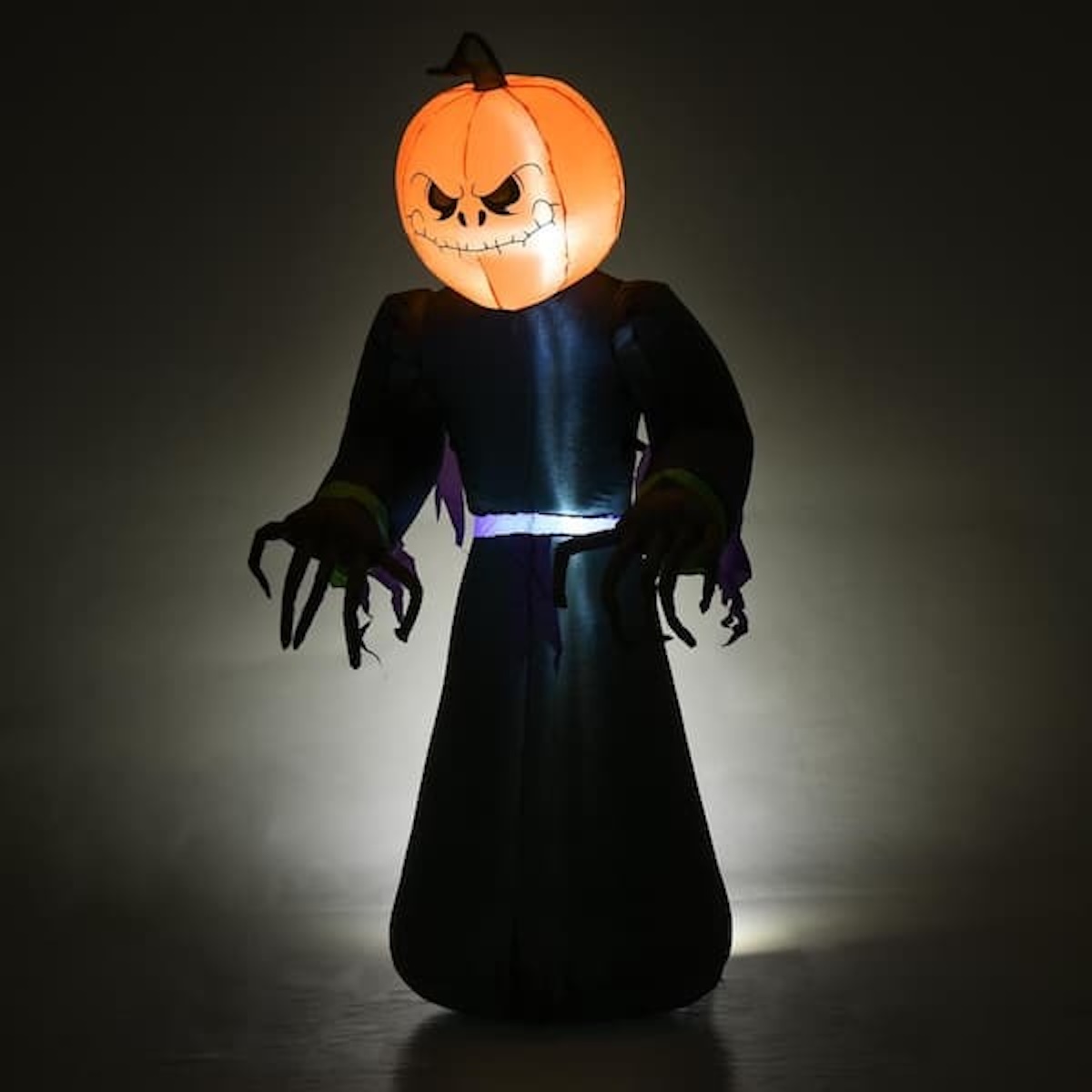 7 Best New Halloween Inflatables From Costco, Home Depot, and More This ...