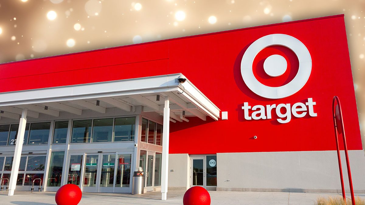 7 Best Target Lamps That Give a Cozy Glow, According to Interior Designers